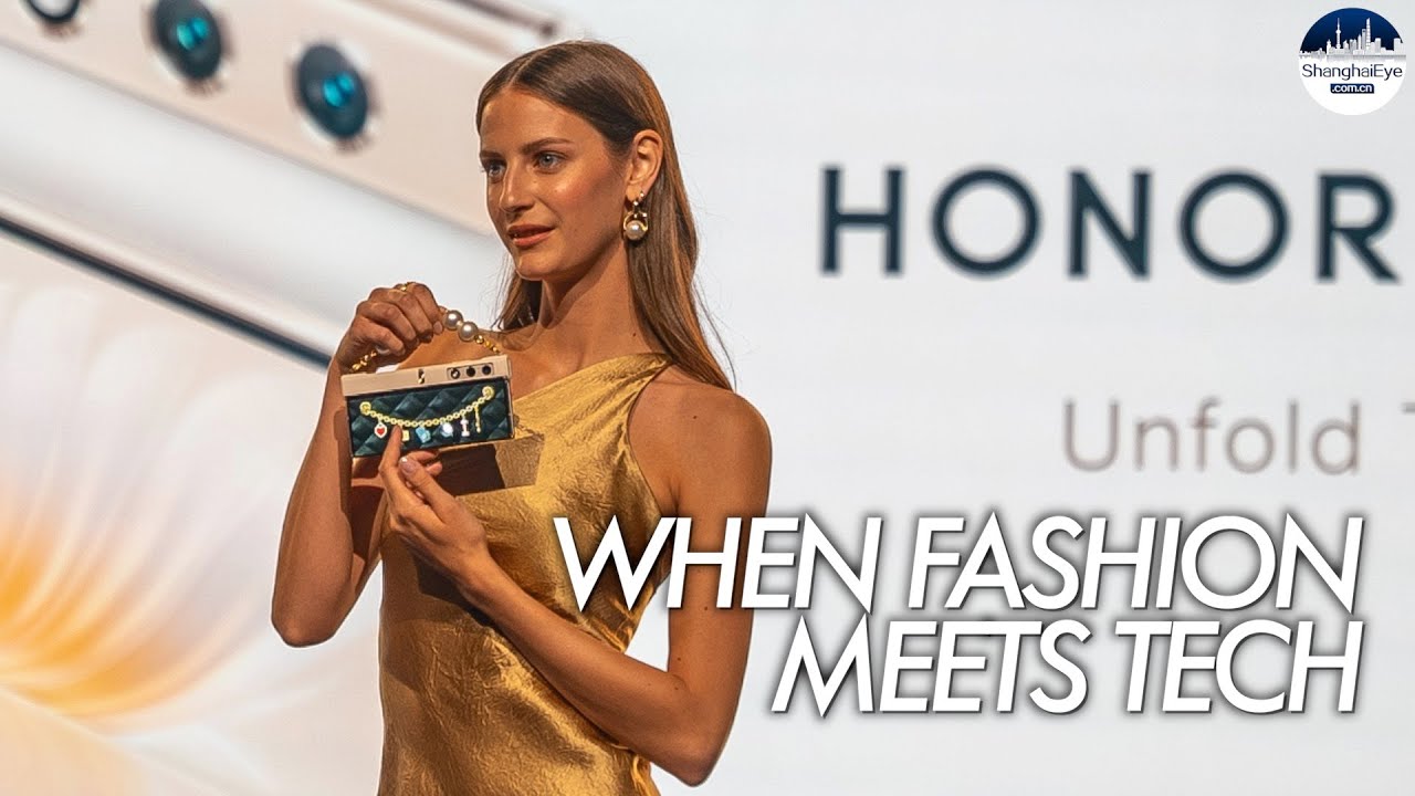 Chinese smartphone maker Honor launch a foldable concept phone that you ...