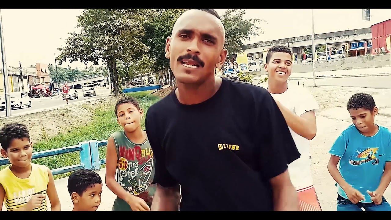 MC MAGO - KIKA NO GRAU (CLIPE OFICIAL) - YouTube