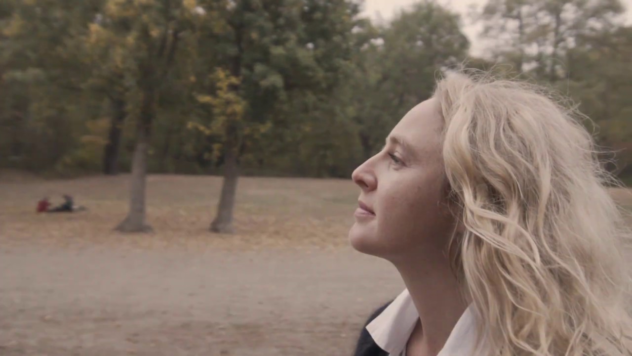Lissie - The New Album 'When I'm Alone: The Piano Retrospective' - YouTube