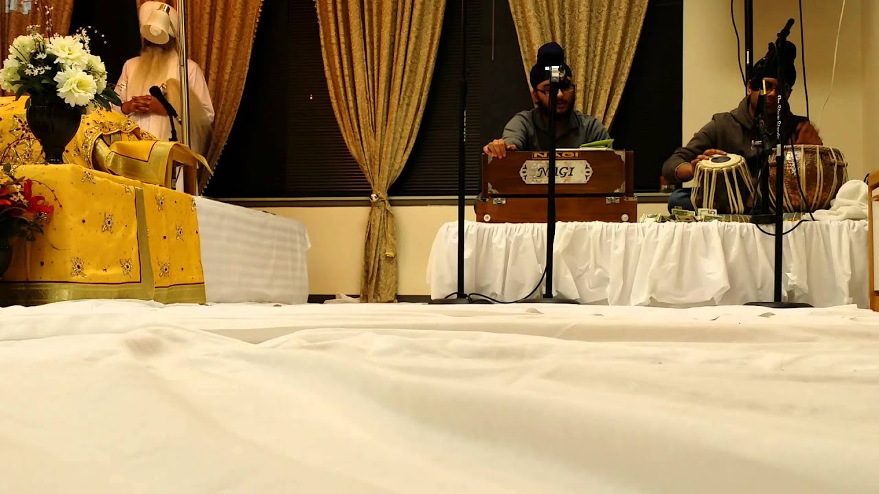 Charan Chalo Marag Gobind.. - YouTube