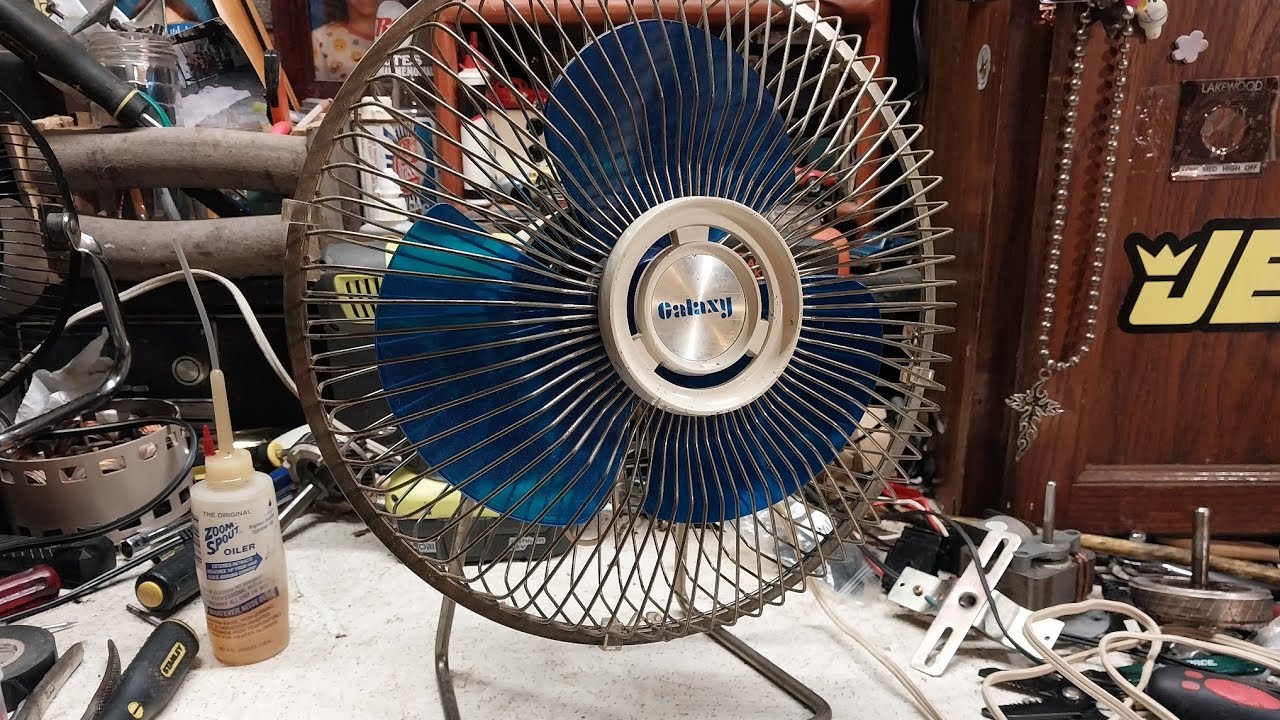 Vintage Galaxy model 2156 - YouTube