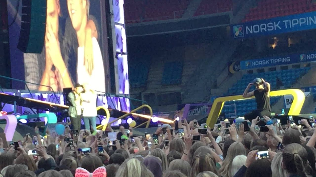 One Direction - Story of my life - live from Oslo Norway 19.6.2015 ...