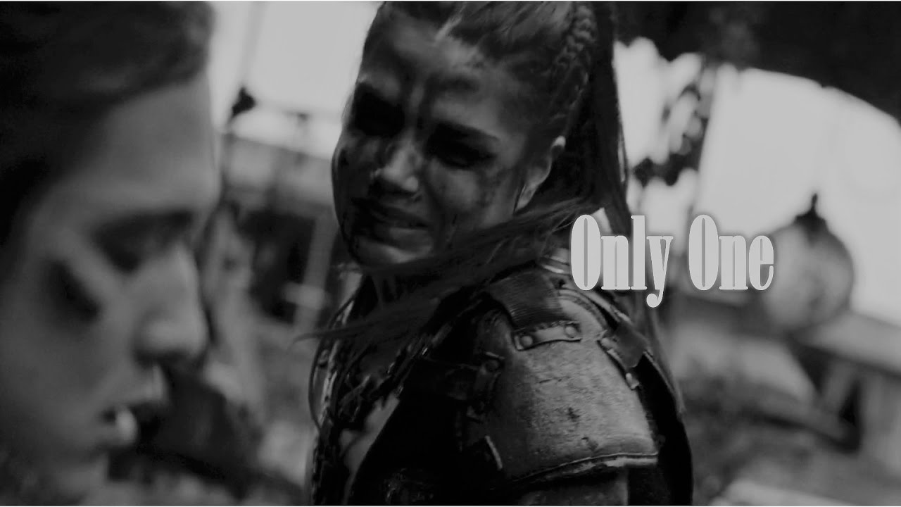 Octavia & ilian - Only One (+410) - YouTube