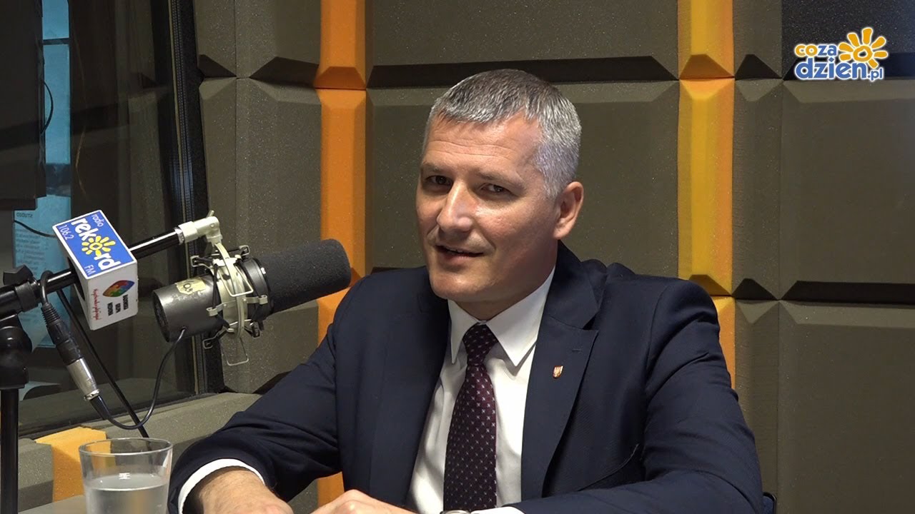 Rozmowa kwalifikacyjna Rafał Rajkowski - YouTube