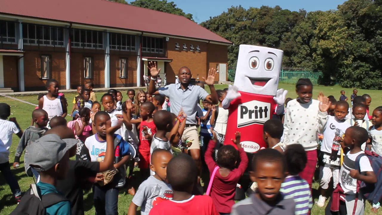 Mr Pritt visits Brenthurst Primary School - YouTube