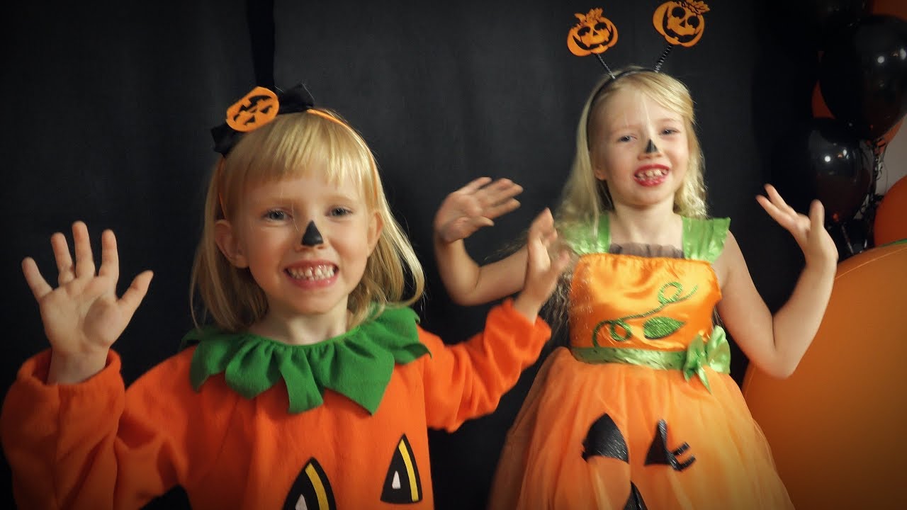 Jack-o'-lantern Song (live action version) | Little Blue Globe Band ...