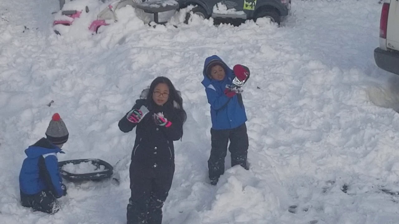 kids on the snow and eating snow wow - YouTube