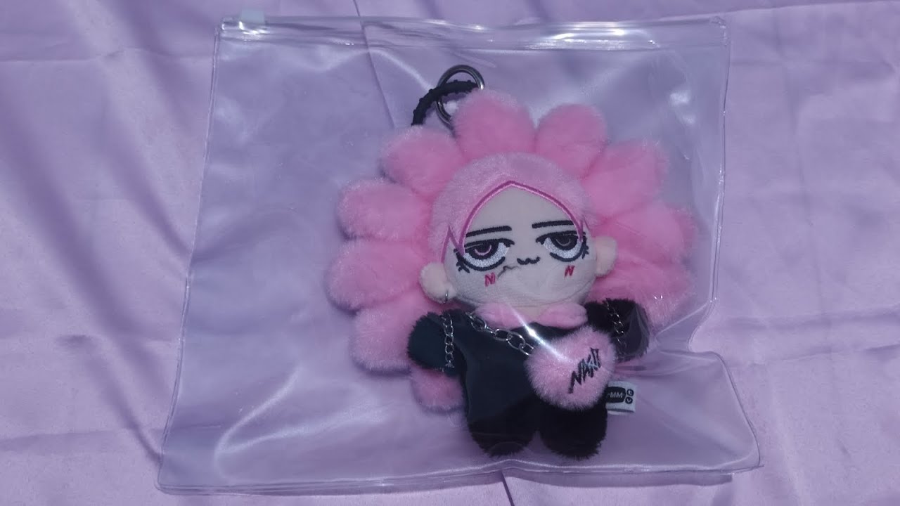UNBOXING NEONA Doll Keychain by NANI - YouTube