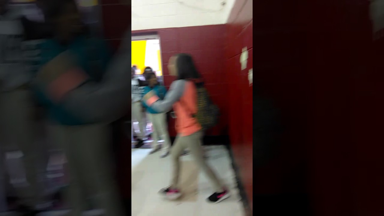 Crazy kids at school OMG - YouTube