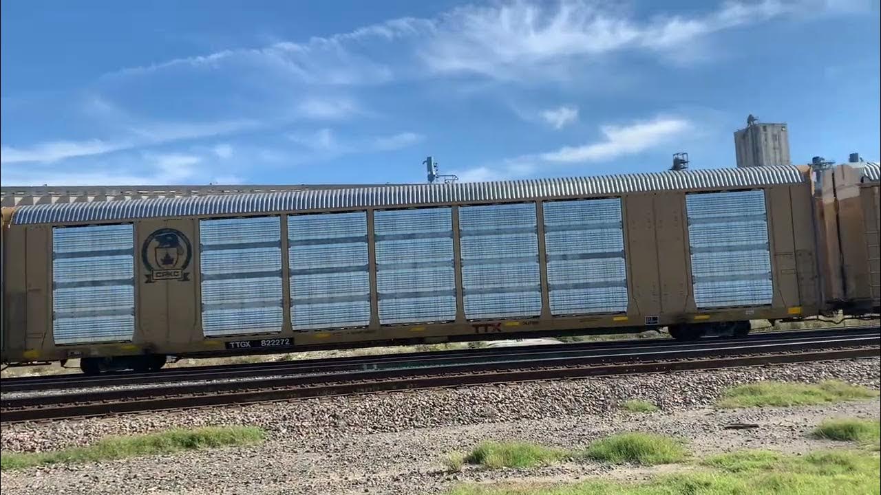 Southbound BNSF Auto Train going through Saginaw TX November 23 2024 - YouTube