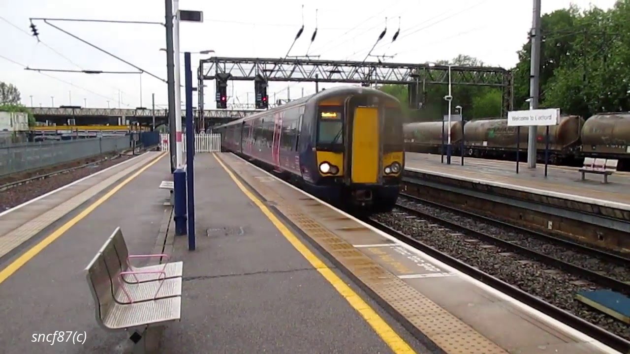 Thameslink Class 377 arriving at Bedford - YouTube