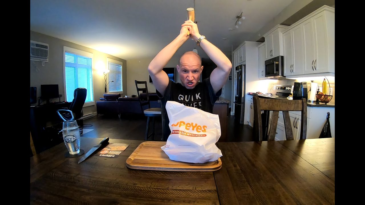 Review #40 Popeye's Popcorn Chicken 4K - YouTube