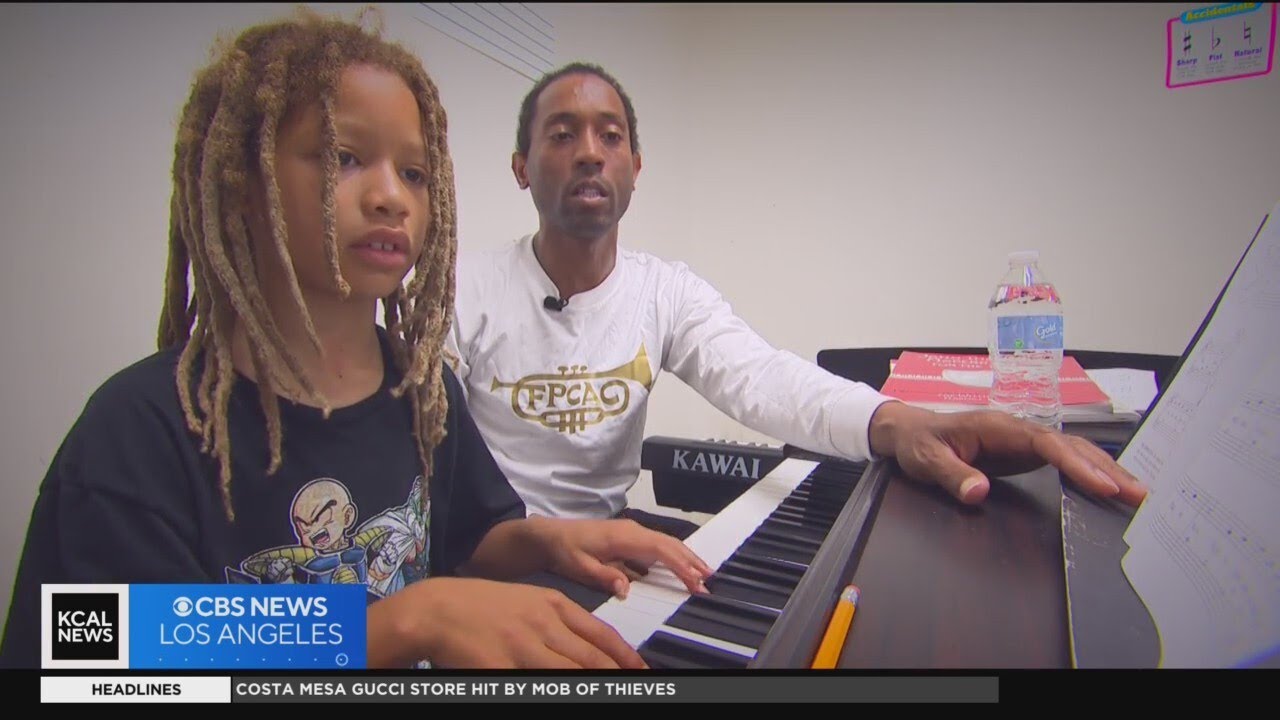 Music lessons for a brighter future | People Making a Difference - YouTube