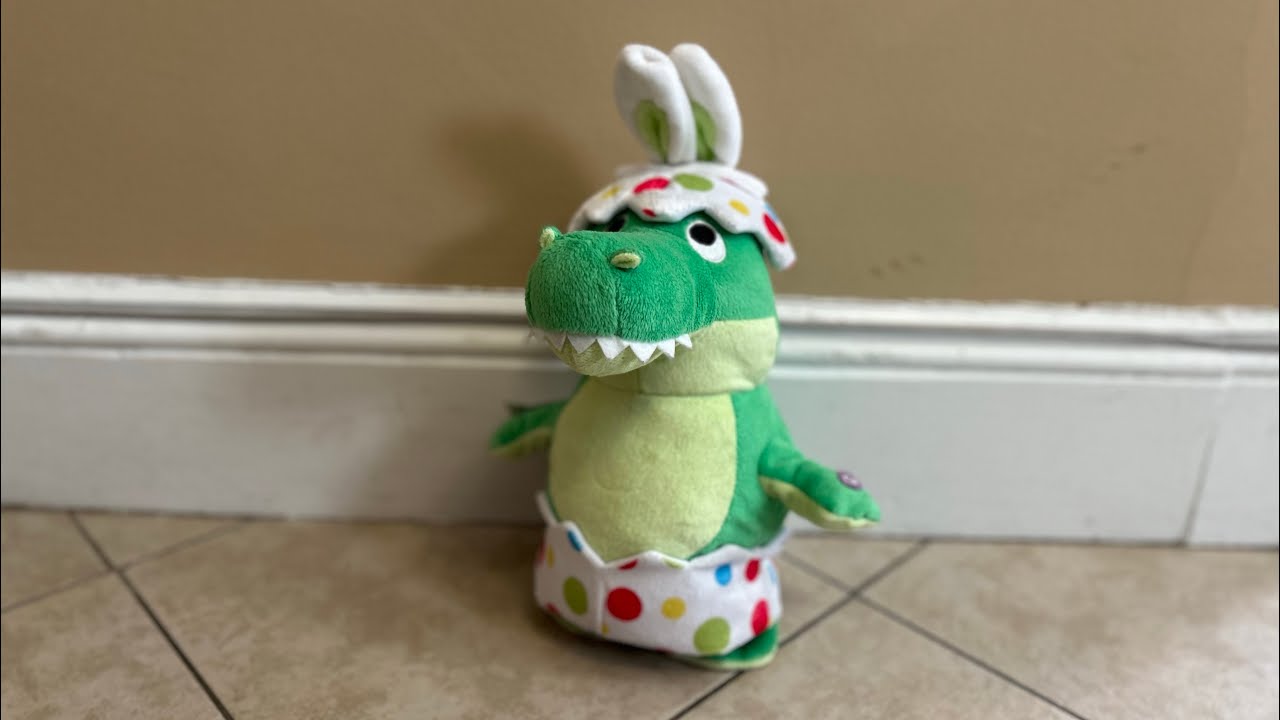Gemmy Prototype Walking Easter Alligator - YouTube