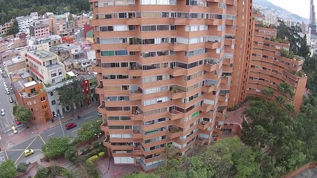 Rogelio Salmona's Architecture - YouTube