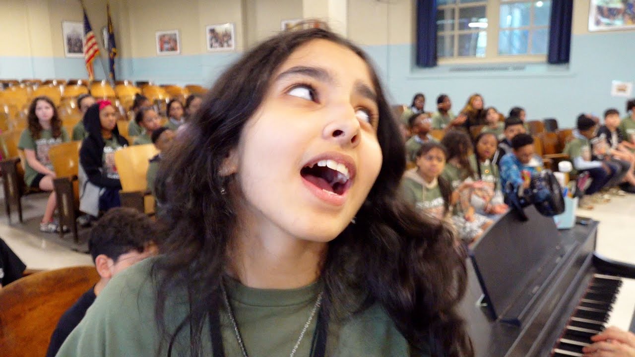 PS22 Chorus "Cruel Summer" Bananarama - YouTube