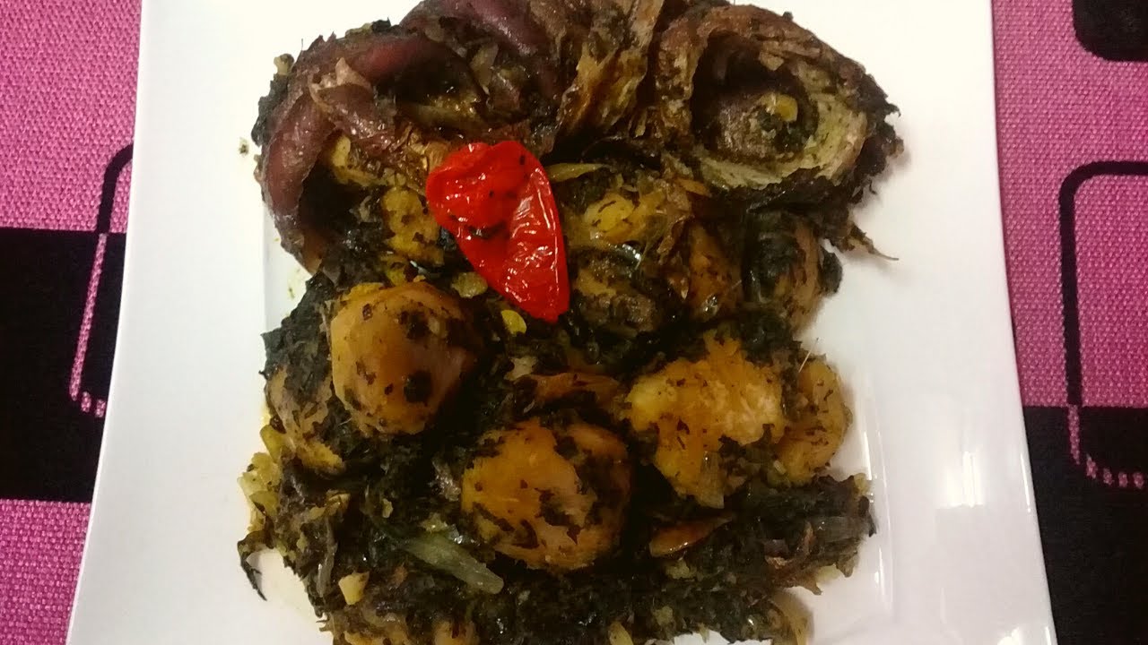 Macabo malaxé au Ndolè et morue fumé - YouTube