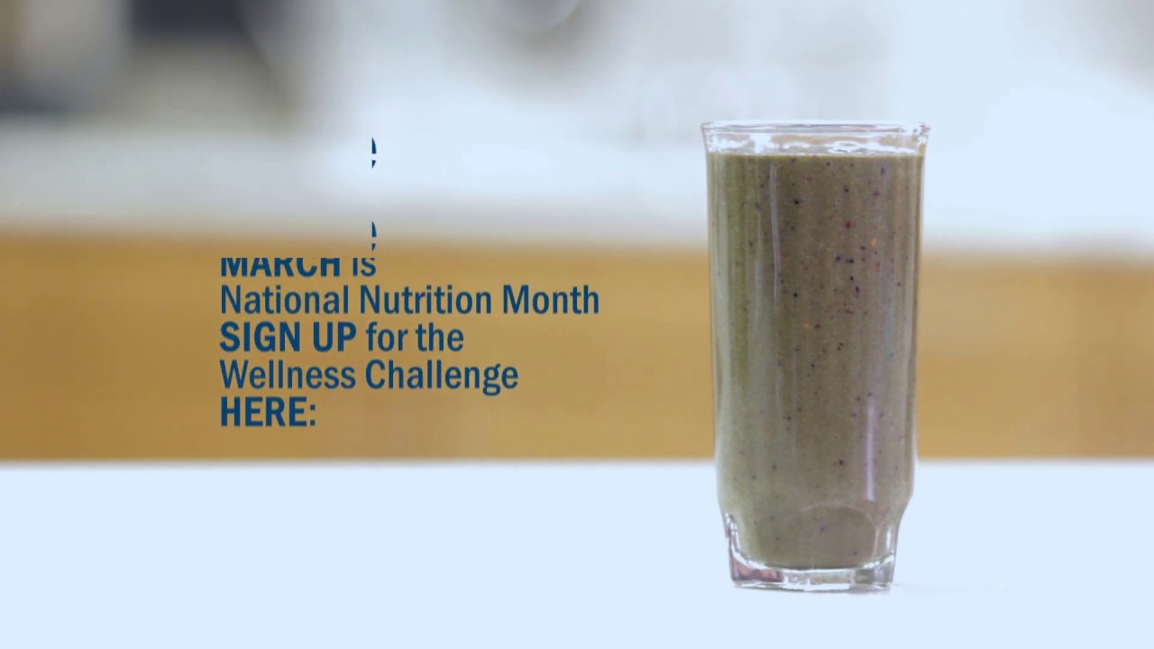 How to Make a Green Smoothie - National Nutrition Month - YouTube