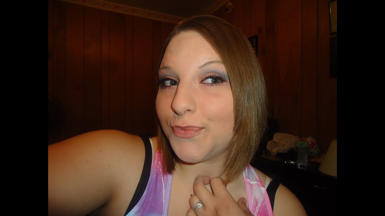 Feeling Beachy Eyeshadow Tutorial - YouTube