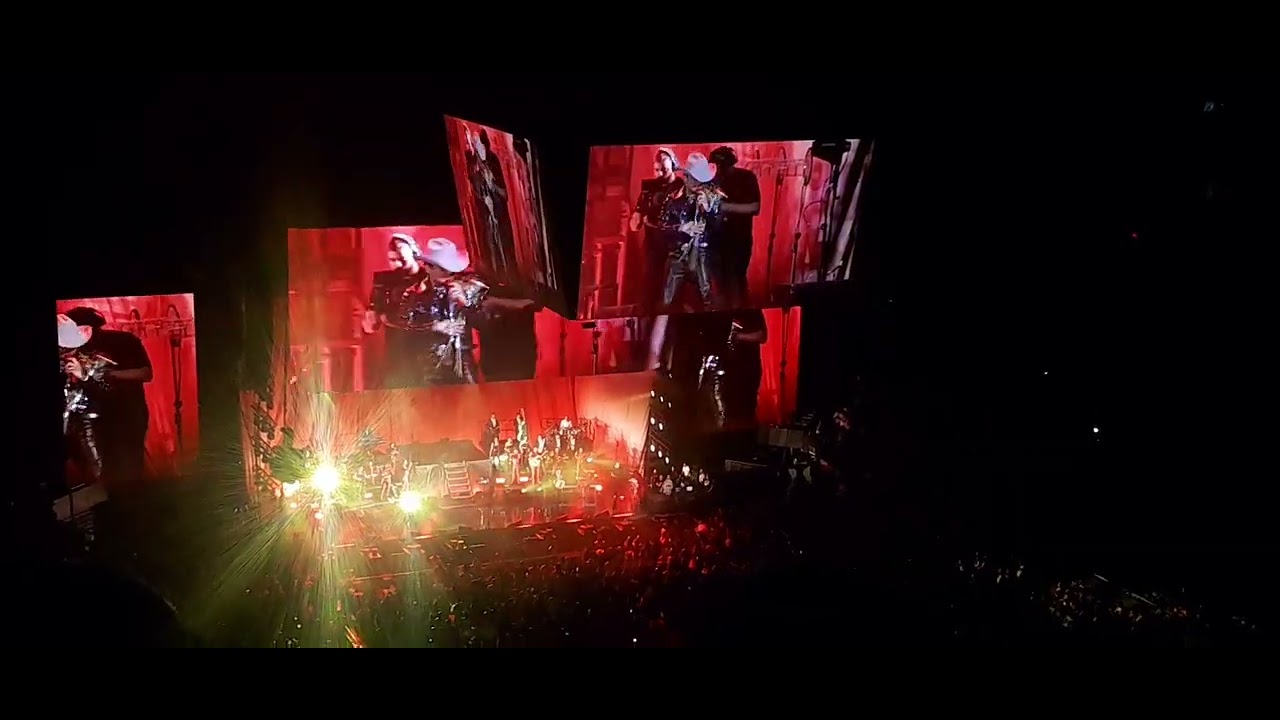 Christian Nodal Y me dejé llevar En vivo Arena Monterrey Pal ️‍🔥cora ...