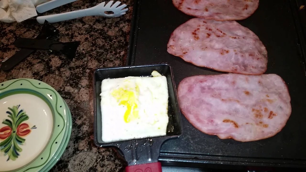Easy breakfast muffins on the Velata Raclette - YouTube