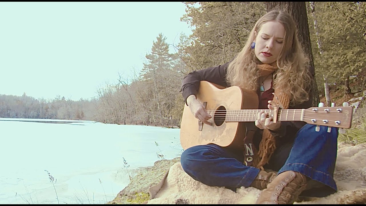 Meredith Moon - Constellations (Official Music Video) - YouTube