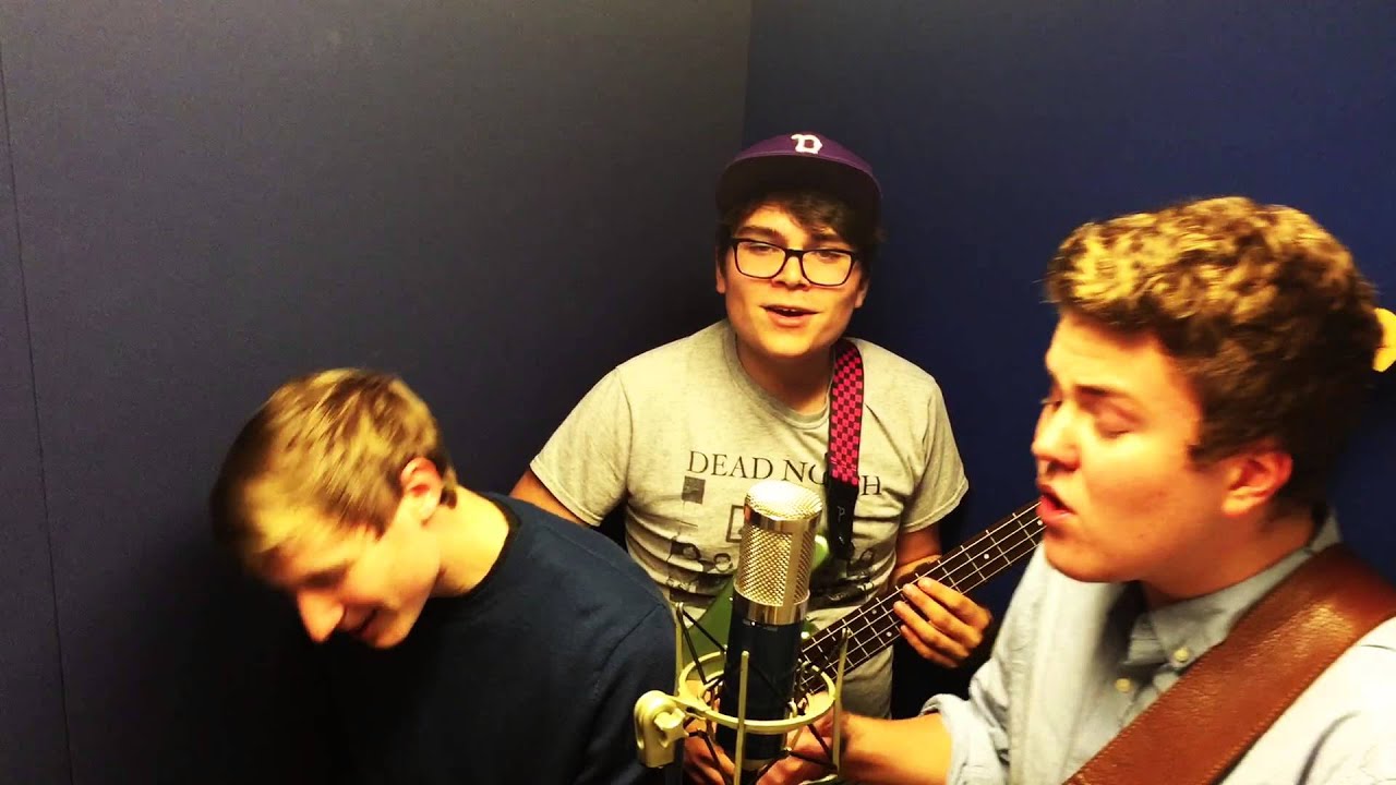 Berklee Practice Room Sessions - No Diggity Cover by Sam Robbins - YouTube