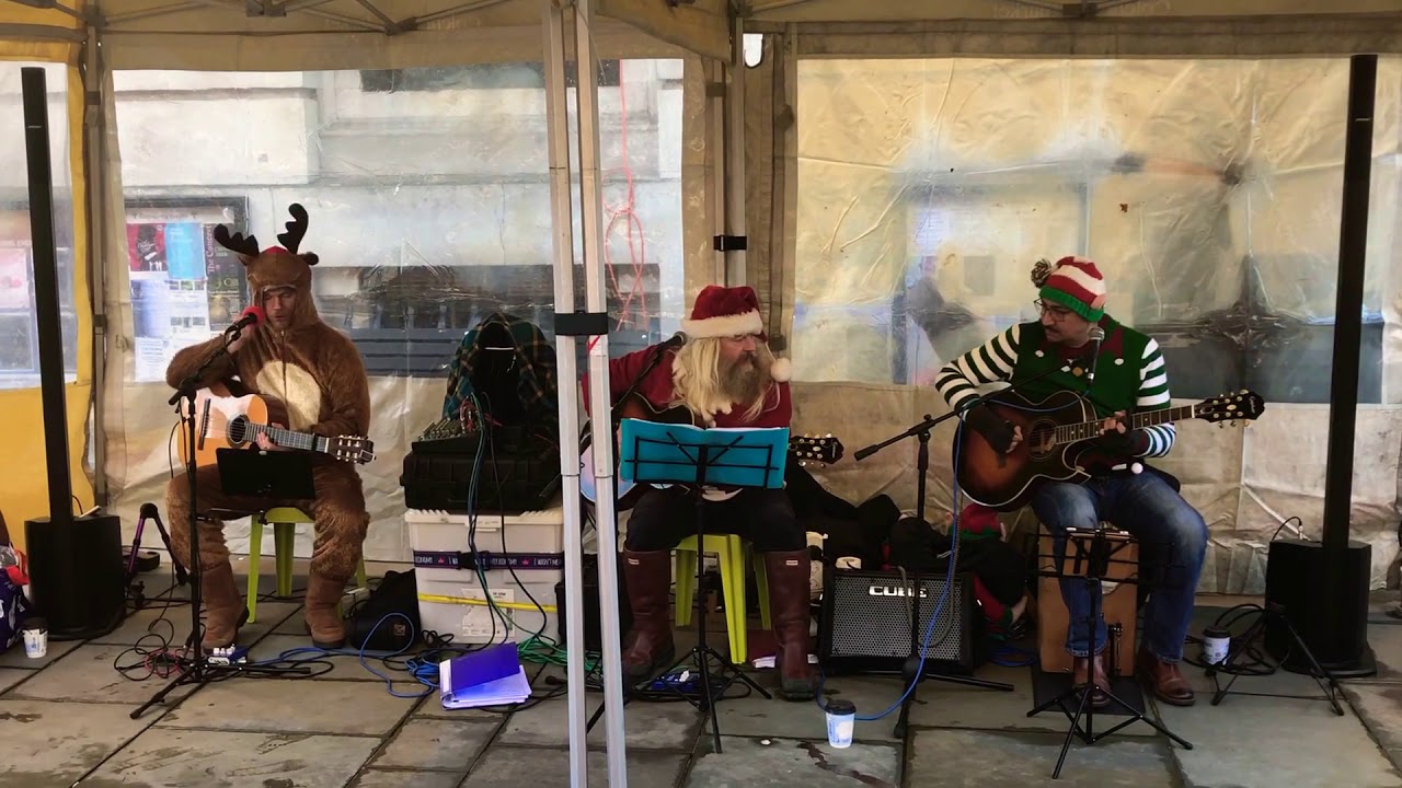 Colchester Christmas Fair 2018 - Oh Holy Night - YouTube