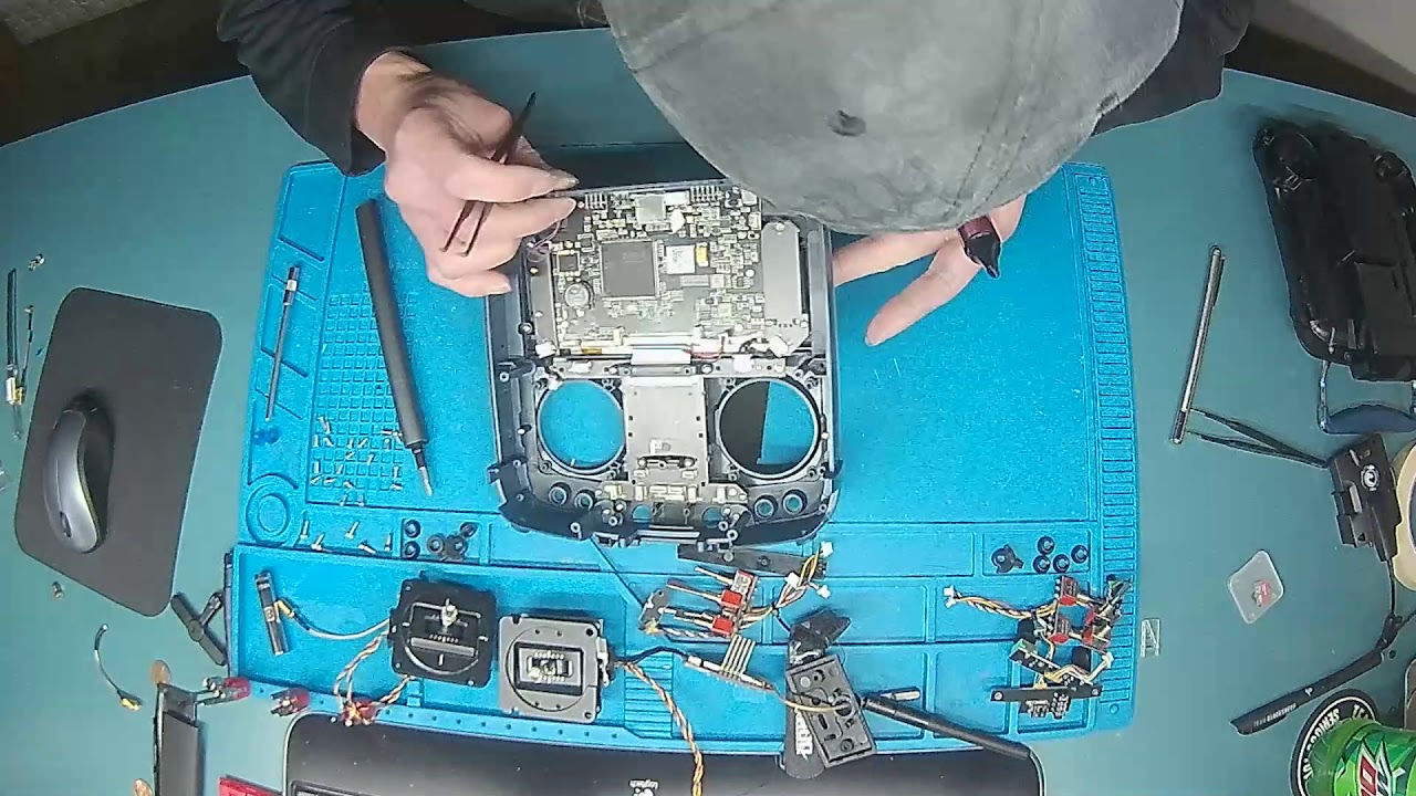 Custom Radiomaster TX16S With Internal 2.4ghz Antenna Mod - YouTube