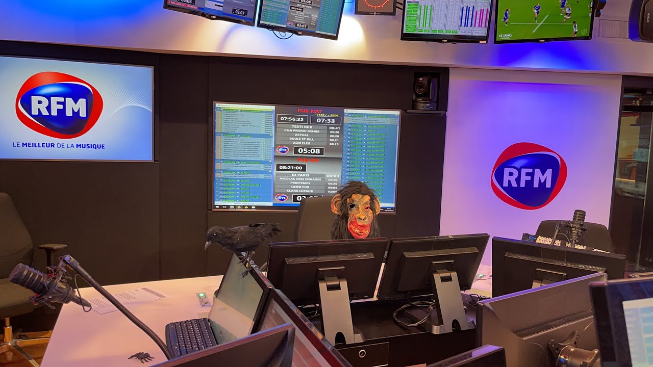 En direct du studio radio RFM - YouTube