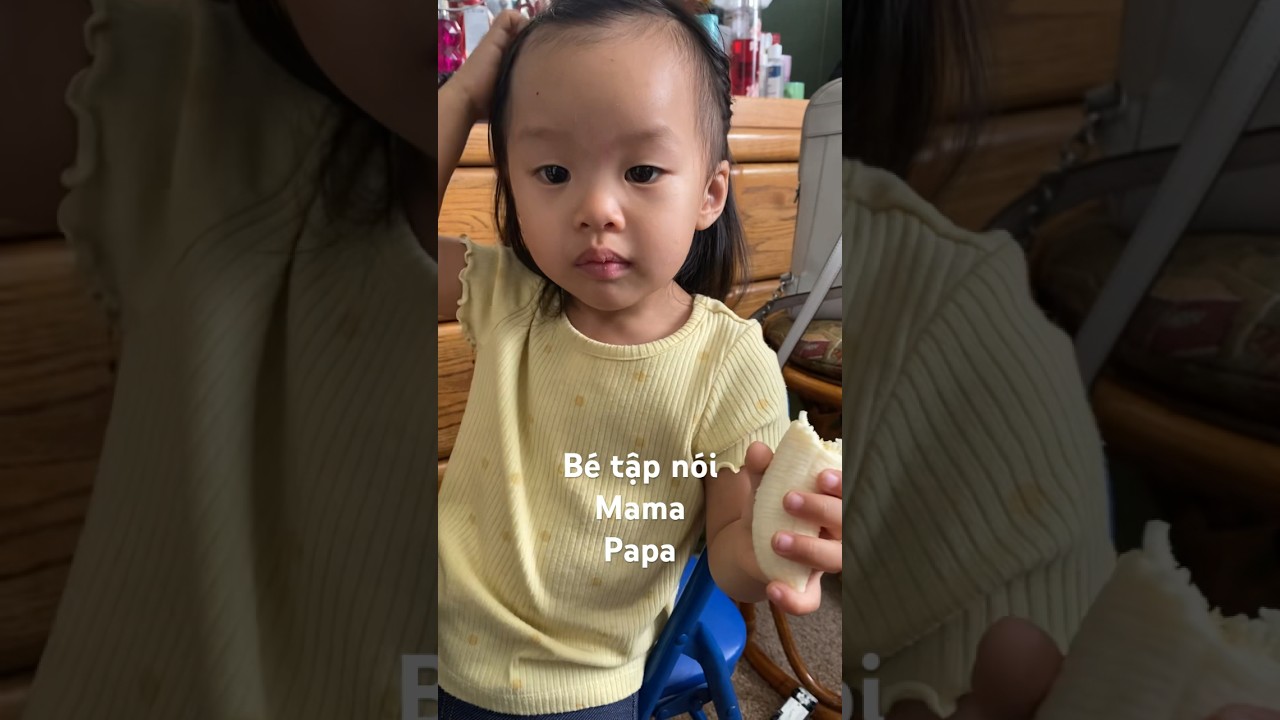 My first word - Mama - YouTube