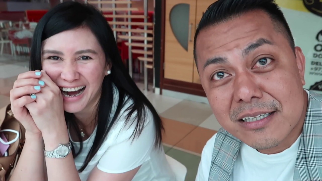 How Flight Ate Pinoy Flight Attendant Found His Classmate Sahlee In how-flight-ate-pinoy-flight-attendant-found-his-classmate-sahlee-in