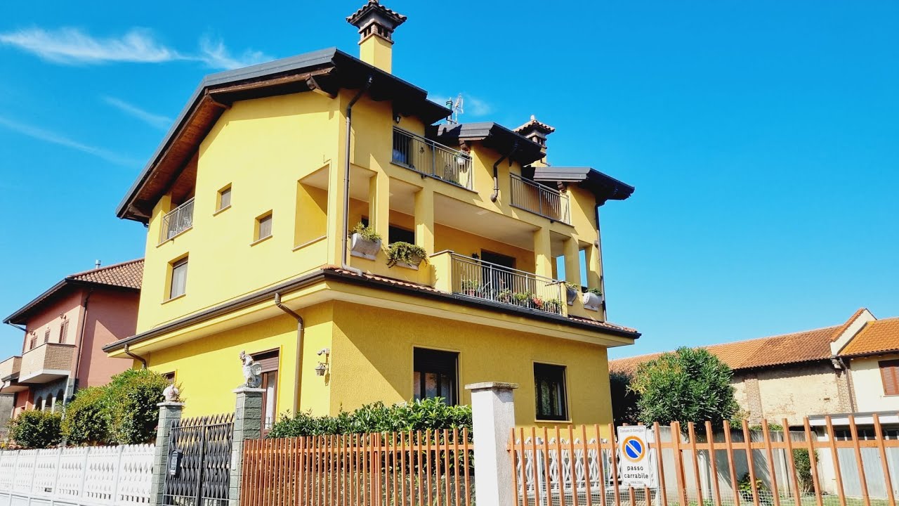 BAREGGIO - SAN MARTINO VILLA BIFAMIALRE CON DUE APPARTAMENTI SEPARATI ...