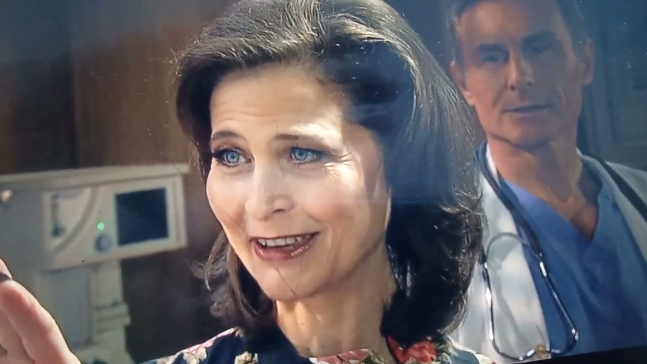 @Days of our Lives zack world's TV OMG bo Brady is coming back alive ...