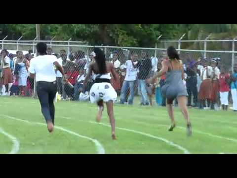 Grenada-Old Girls Race-SJC Sports 2011-Progress Park - Grenville - YouTube