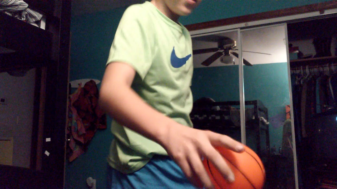 Awesome Dunk (gone wrong) - YouTube