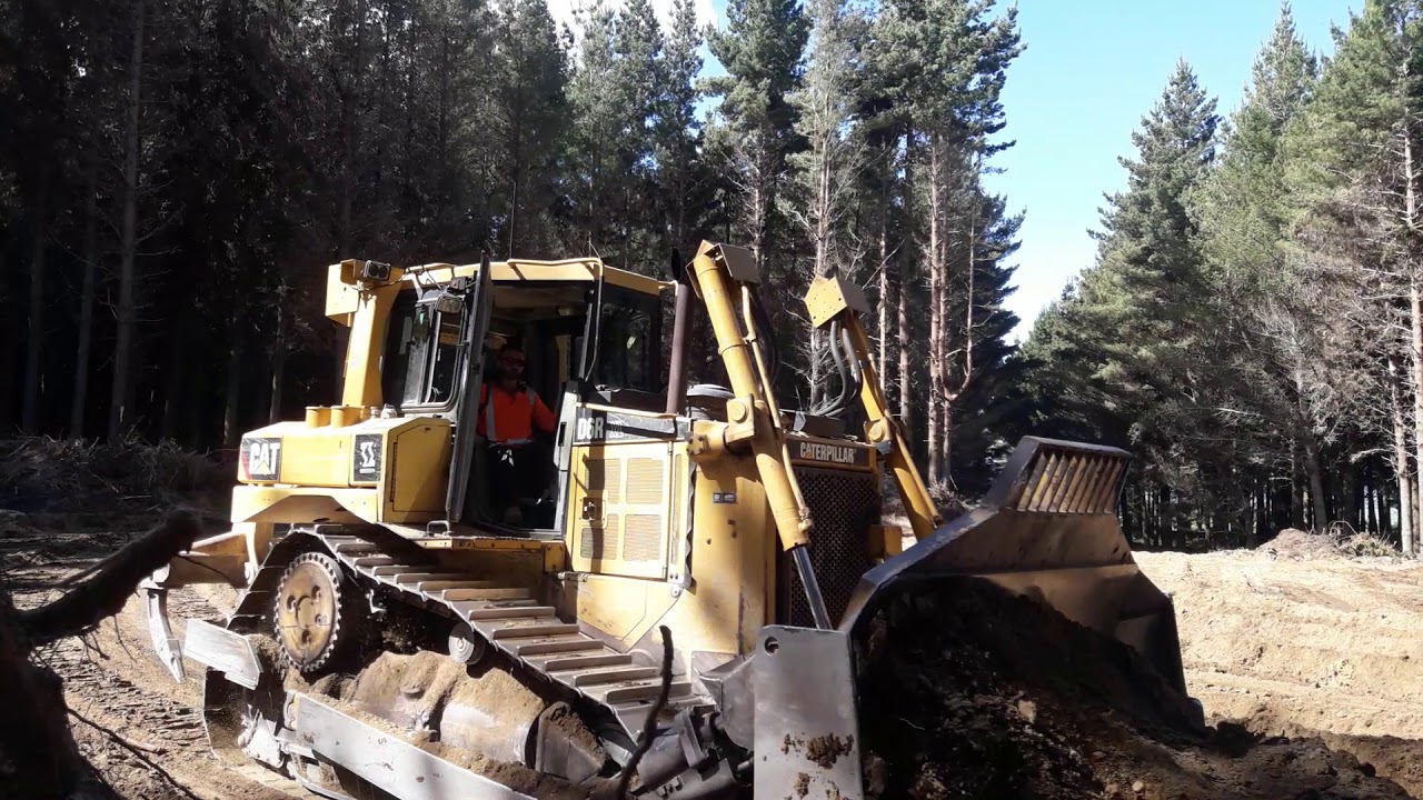 Cat d6r series 3 - YouTube