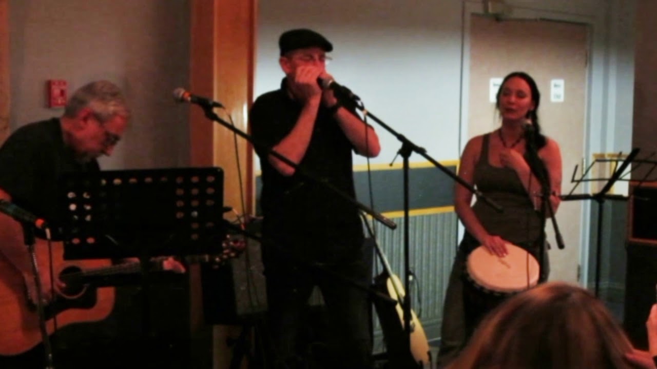 KRMN Oct 7, 2017- Daisy Coburn & Friends - Wayfairing Stranger (330, 2 ...