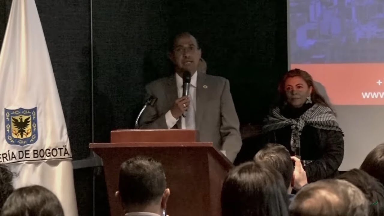 I Convención Bienal Internacional Líderes & Lideresas X Mi País. Video ...