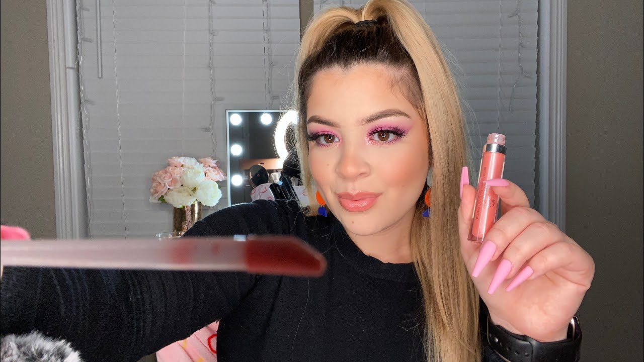 ASMR doing your makeup 💗 - YouTube
