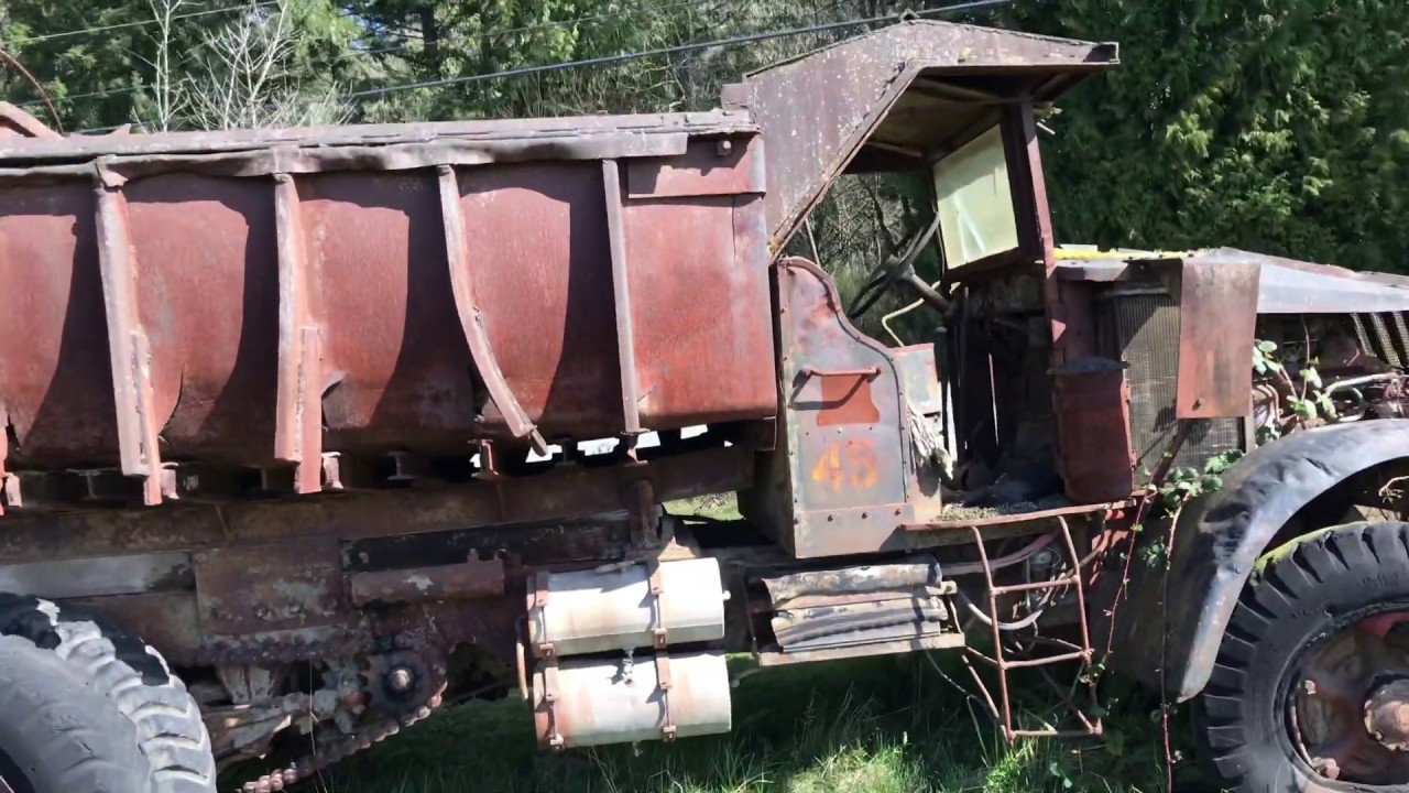 MACK AO DUMP TRUCK CHAIN DRIVE. - YouTube