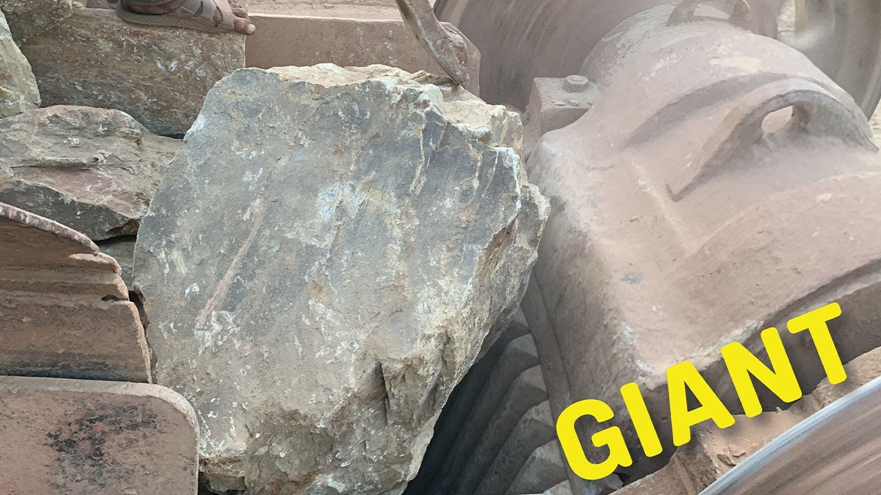 Big rock crusher machine|Gigantic Stone crusher In action|Quarry ...