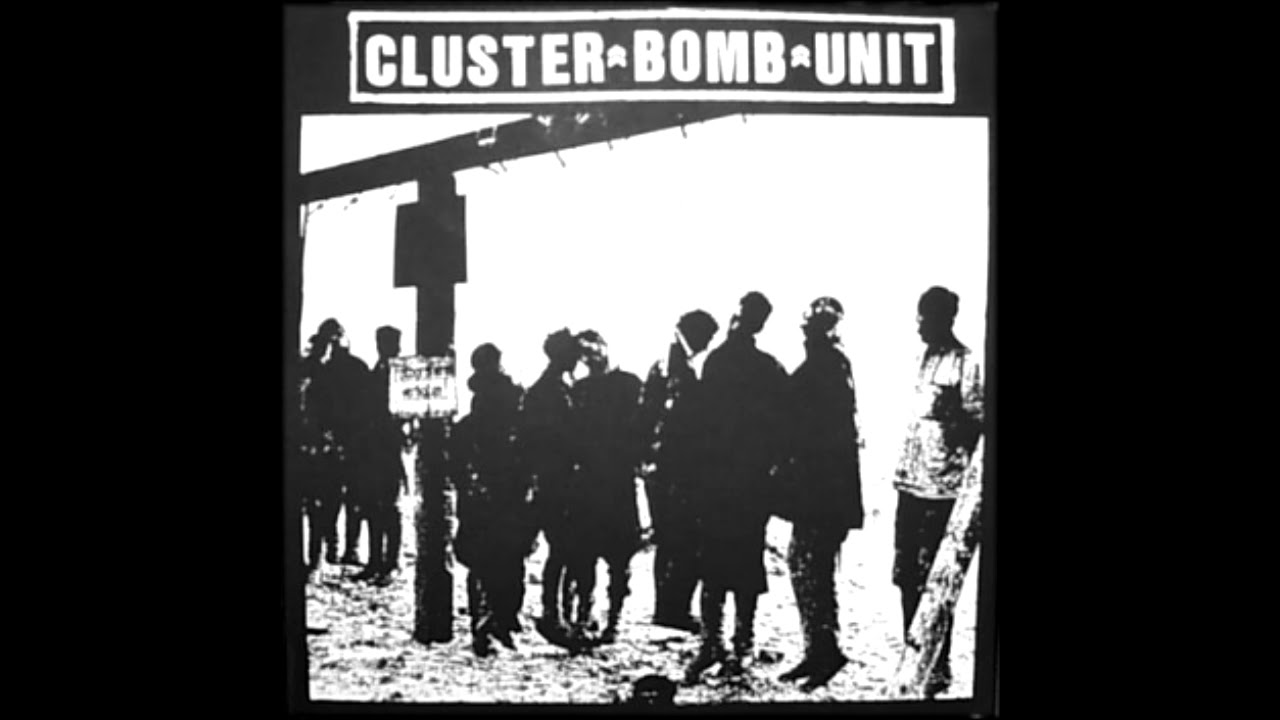 Cluster bomb unit - Draussen - YouTube