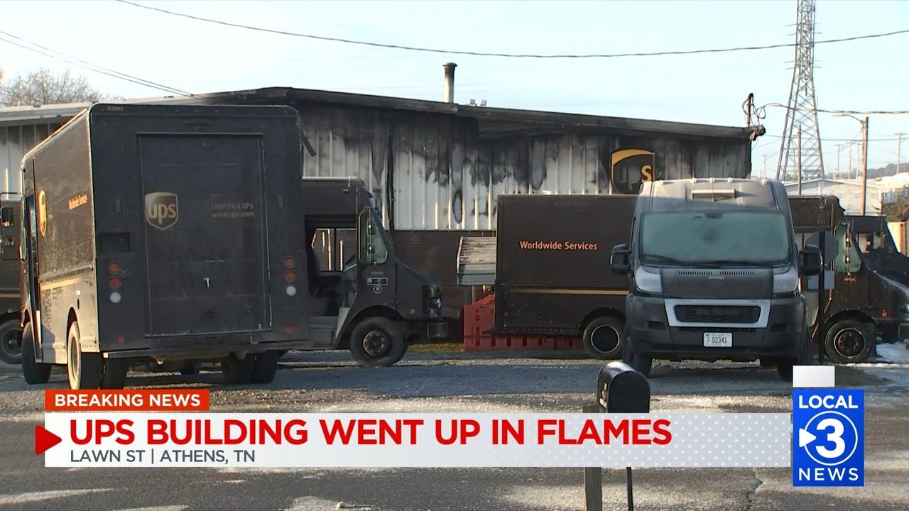 Athens UPS burns in overnight fire - YouTube