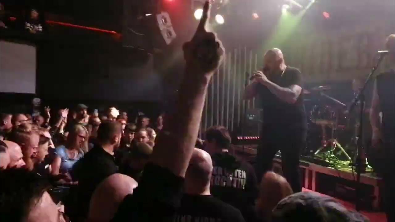 Goitzsche Front - Streichholz und Benzin Live Riders Cafe Lübeck - YouTube