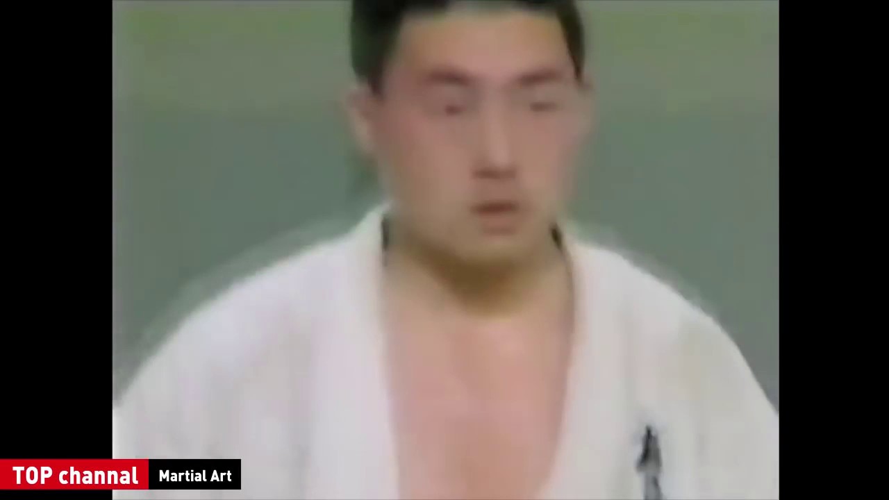 Kyokushin Karate (극진가라데) 극진회관 문장규 관장 100인 조수 (100명 연속대련) Shokei Matsui ...