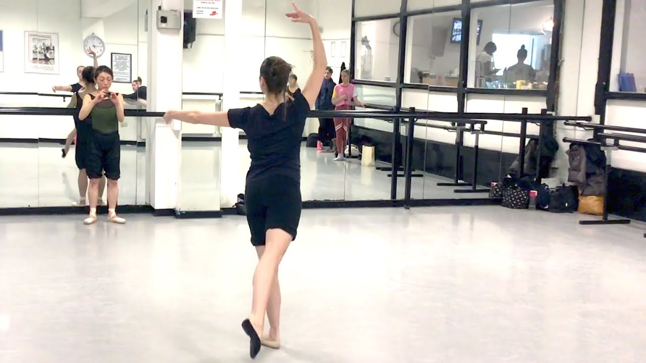 Pas de cheval: ballet tutorial (beginner/intermediate) - YouTube