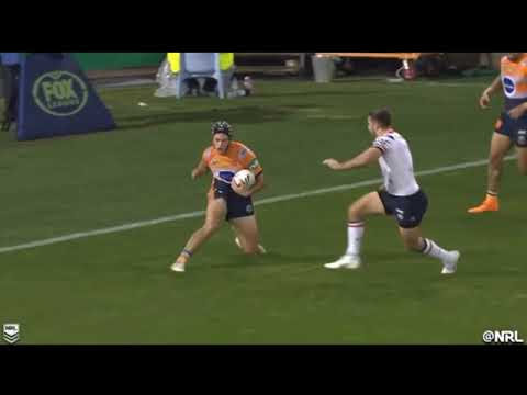 Ponga snaps Teddys ankles #nrl #footy #roadto100 #roadto10subs - YouTube