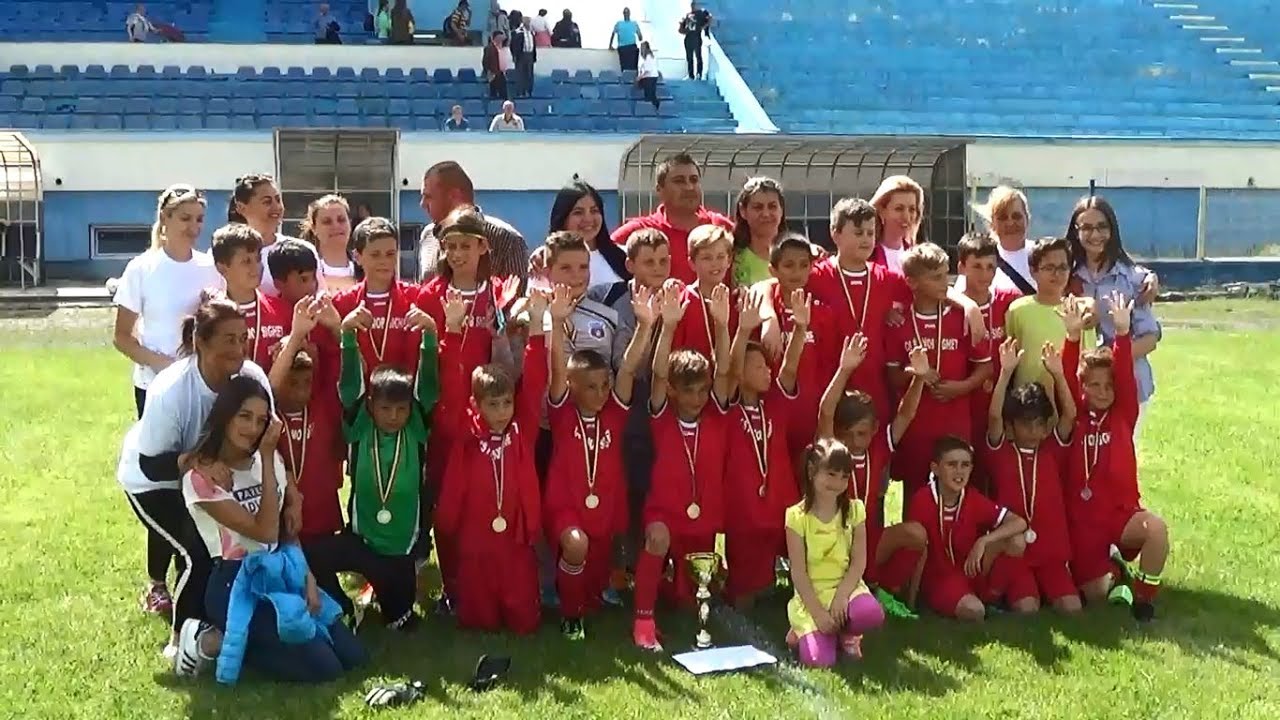 Interliga Plimob Sighet la fotbal - Premierea (18 iunie 2017) - YouTube