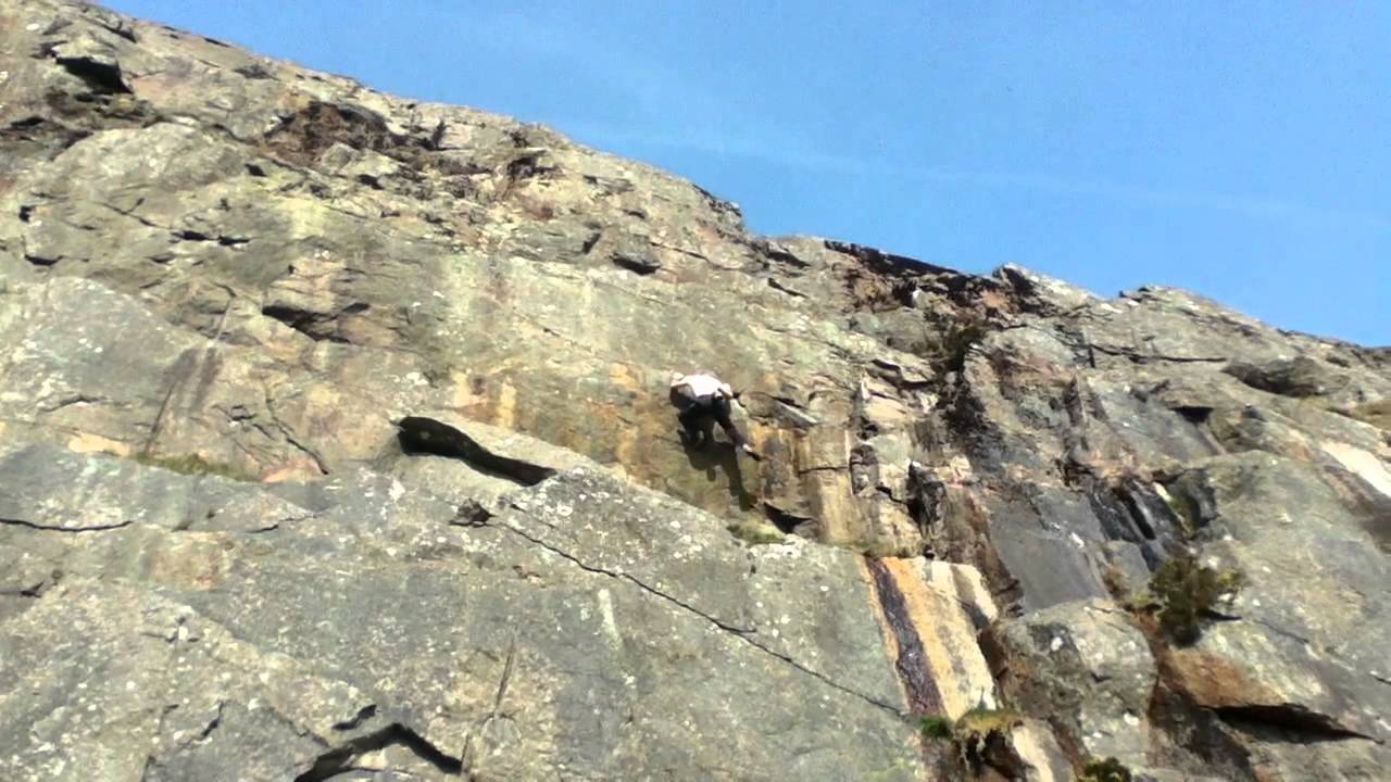 Climbing at the Cheesewring Quarry, Cornwall - YouTube